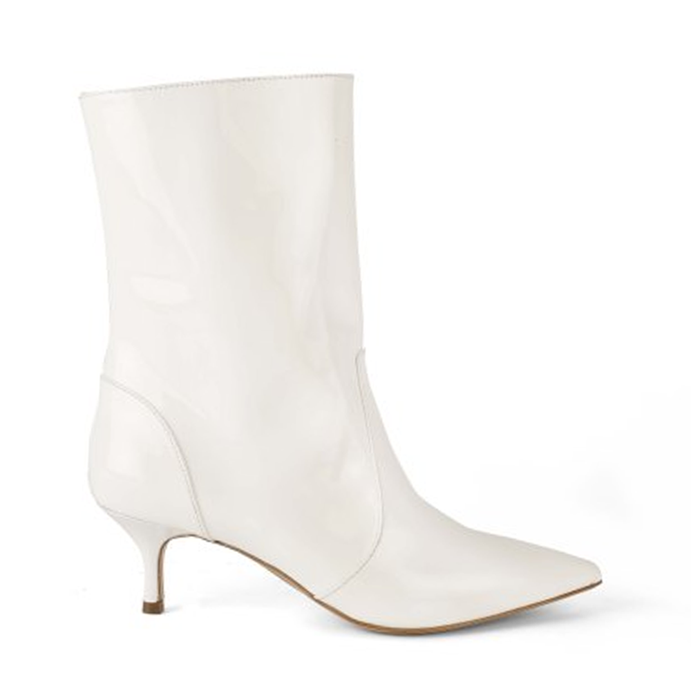 Angela Cusimano Marla Milk White Patent Leather Pull-on Boots